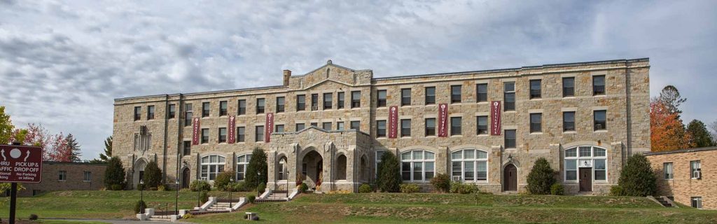 Trung học The MacDuffie School, Massachusetts - TEC