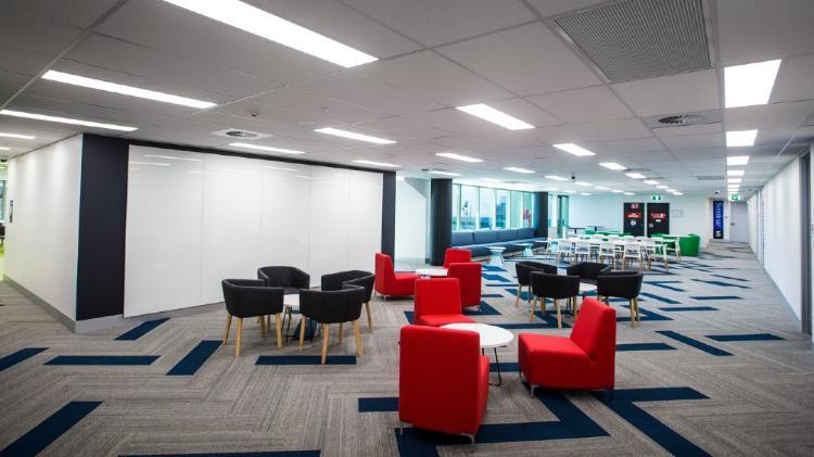 Trường University of Wollongong, NSW - TEC